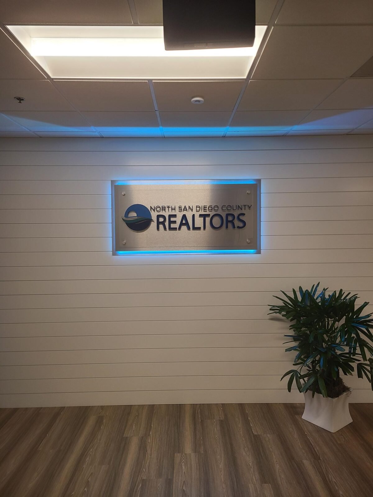 Lobby Signs and Reception Signs – Signs For America