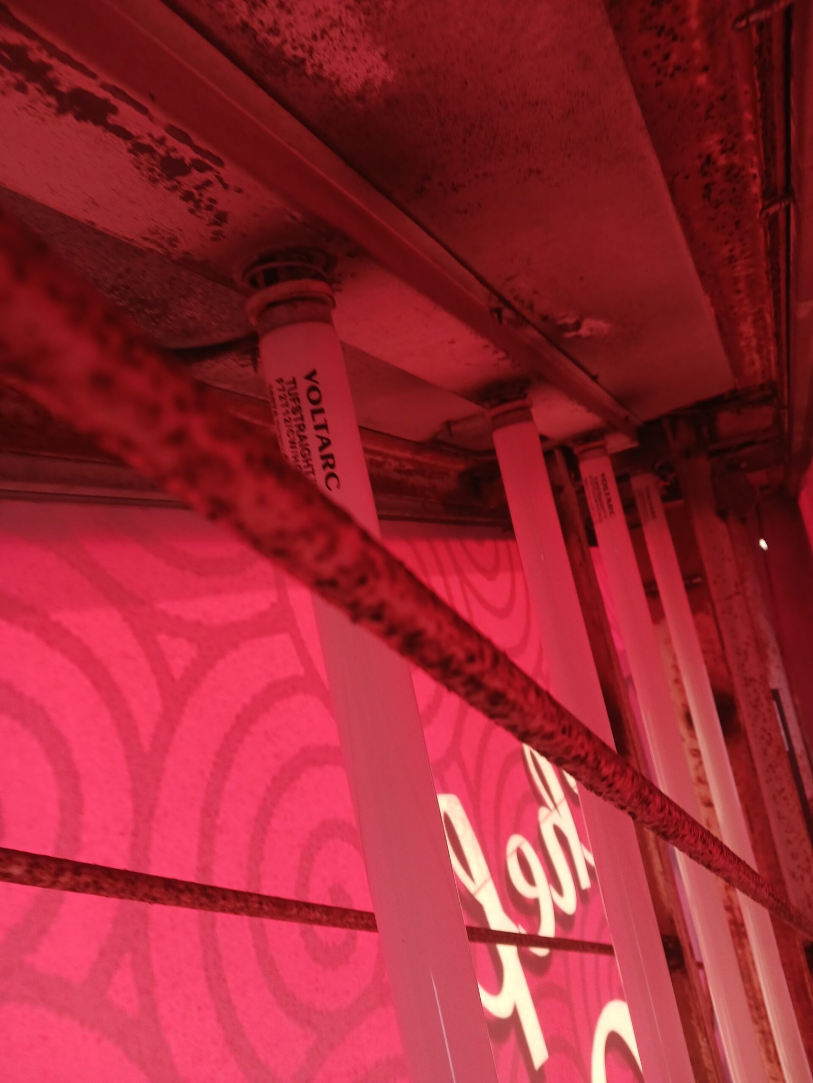 Retrofit Fluorescent to LED Pylon Signs – Signs For America